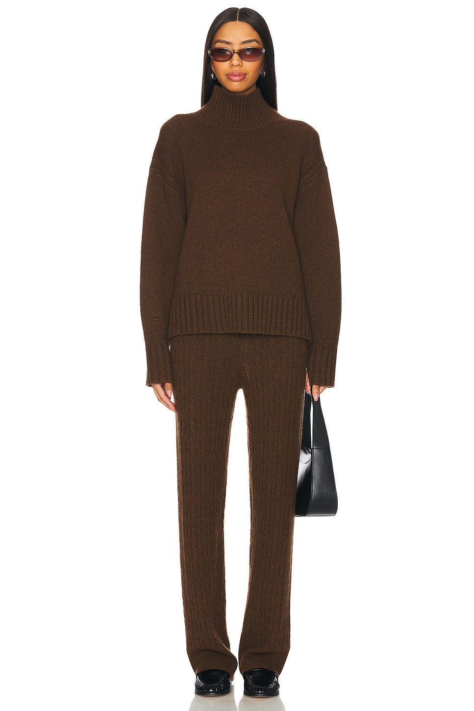 Guest In Residence Cozy Cashmere Turtleneck Sweater in Chestnut | REVOLVE