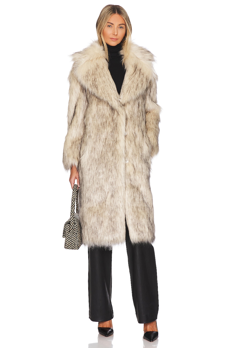 Jakke Katie Faux Fur Coat in Winter White | REVOLVE
