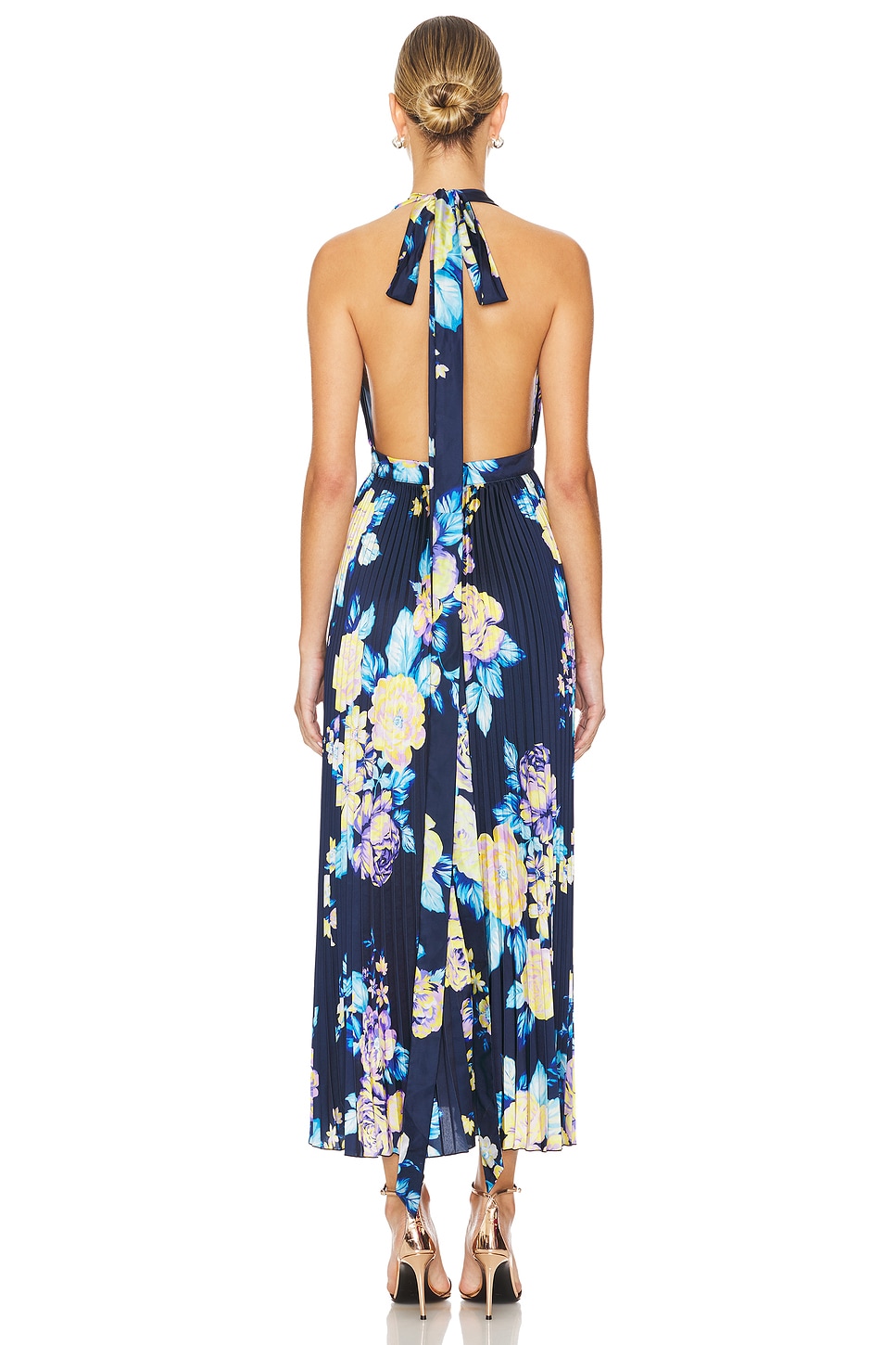 L'IDEE Moderniste Gown in Nuite Garden | REVOLVE