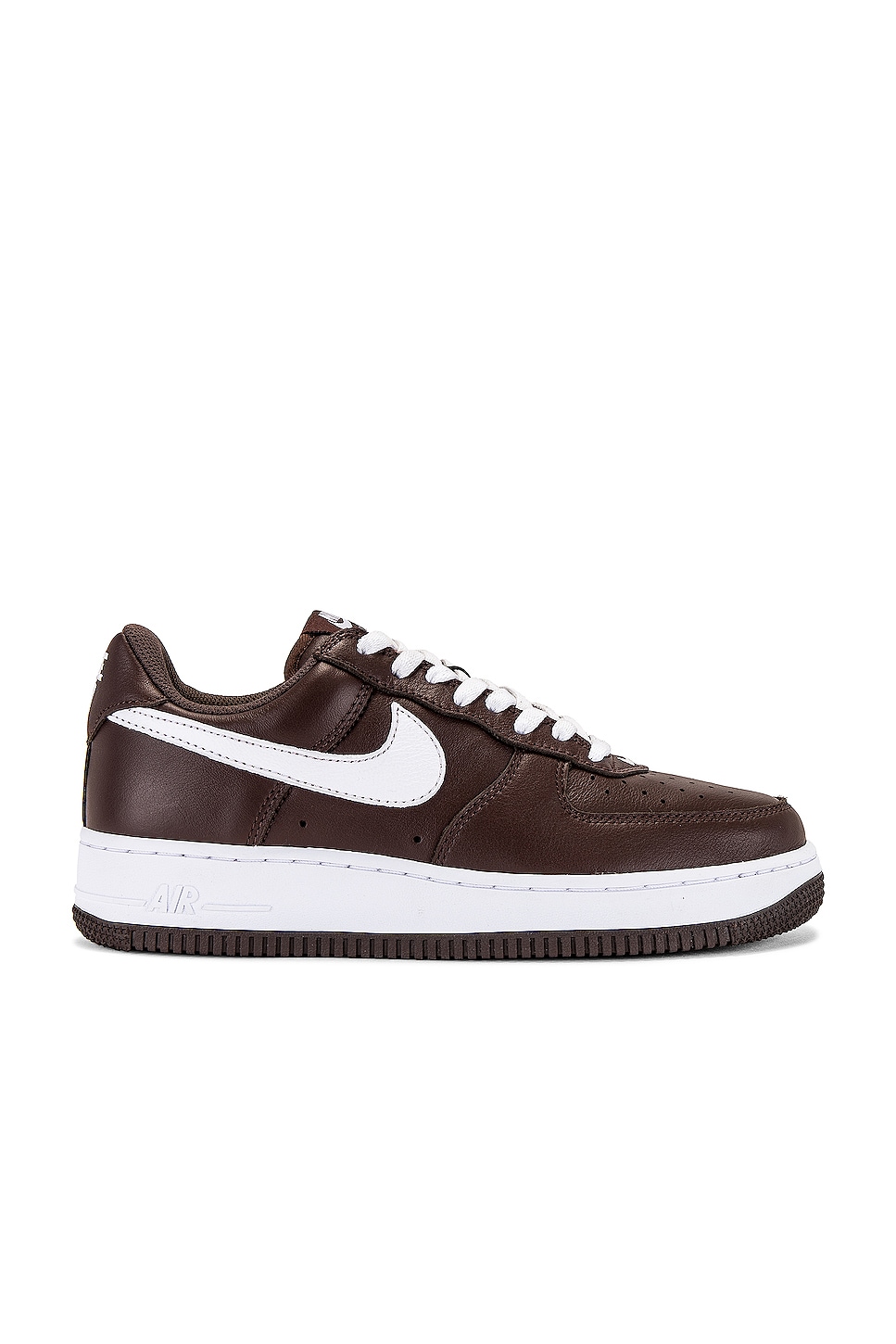 Nike Air Force 1 Low Retro Qs in Chocolate & White | REVOLVE