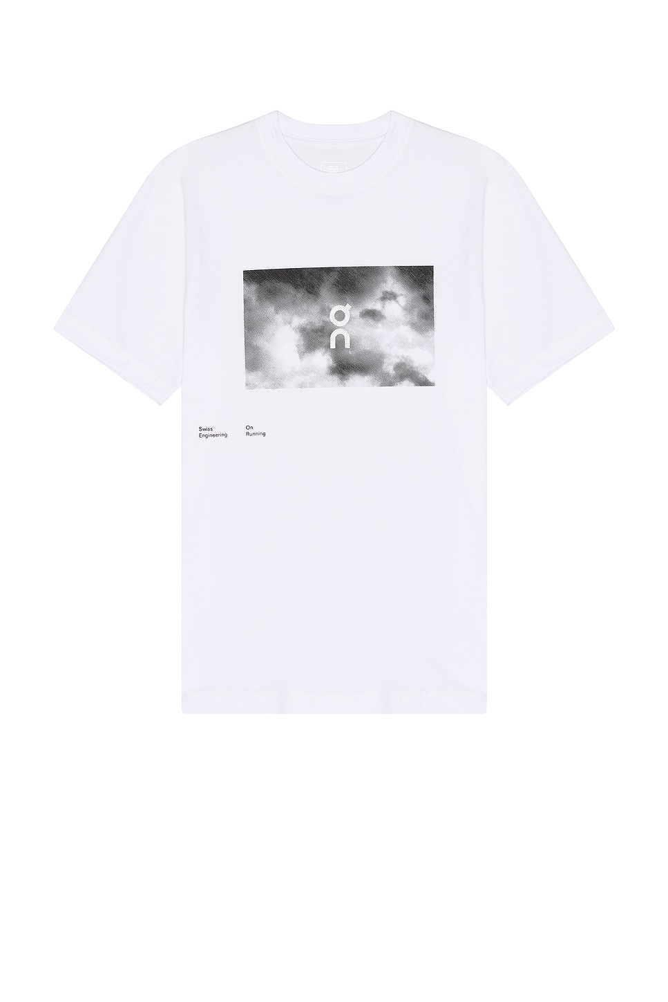 On Graphic-T Cloudlocker in White | REVOLVE
