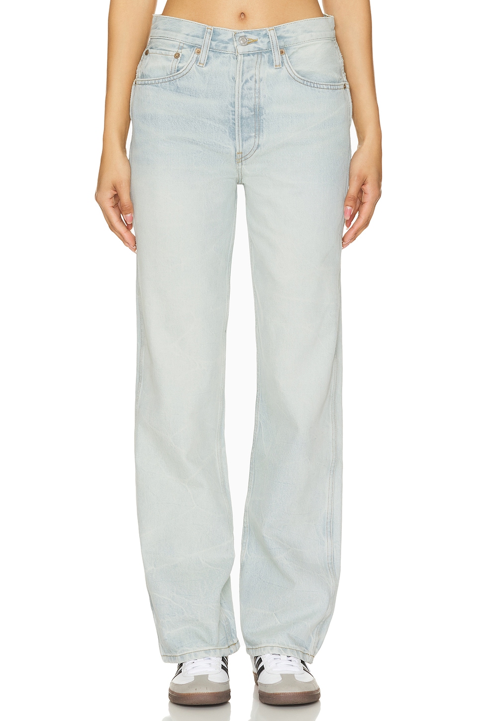 RE/DONE 90s High Rise Loose Jeans in Ranch Water | REVOLVE