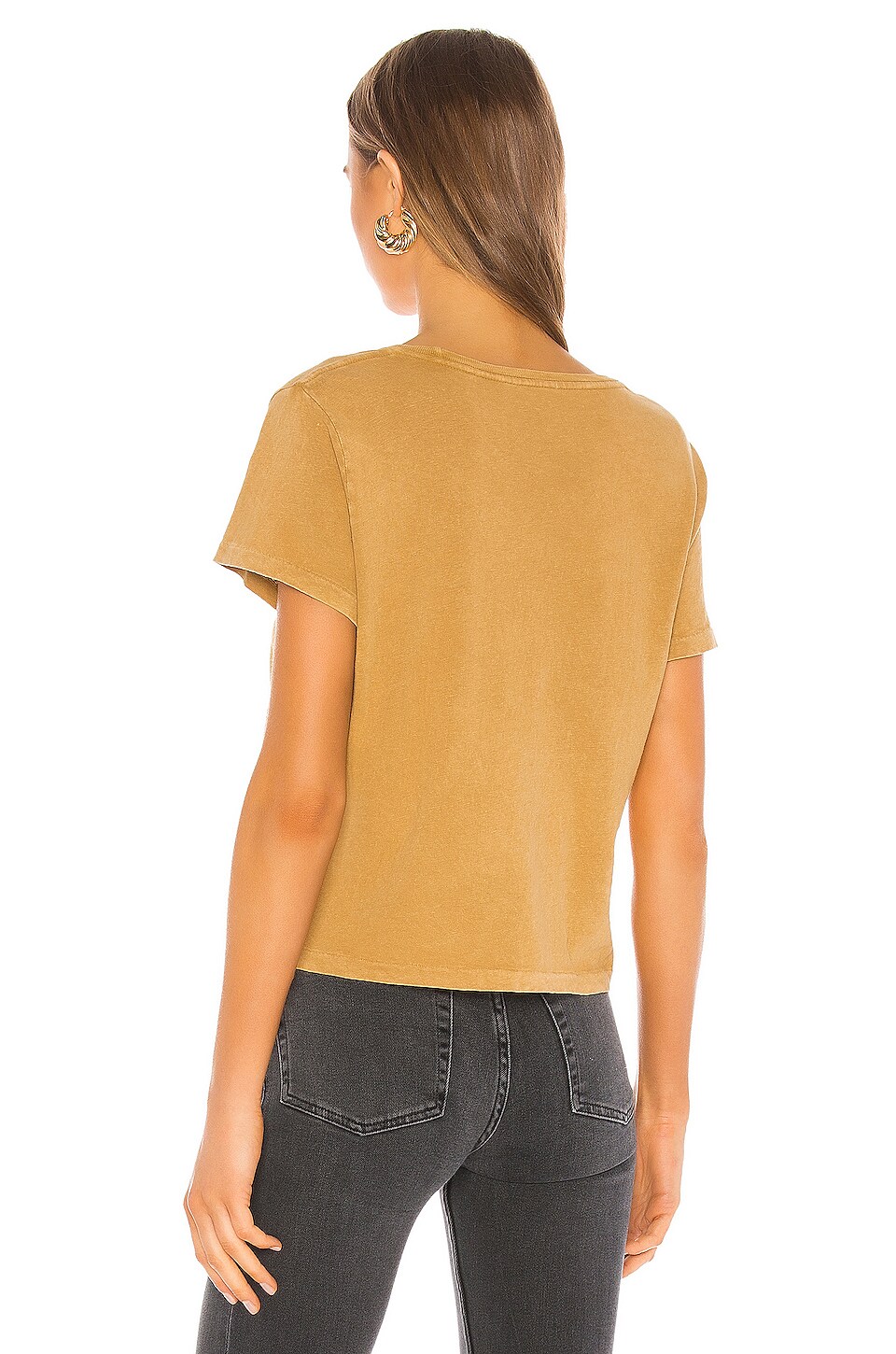 RE/DONE Classic Tee in Mineral Wash Sand | REVOLVE