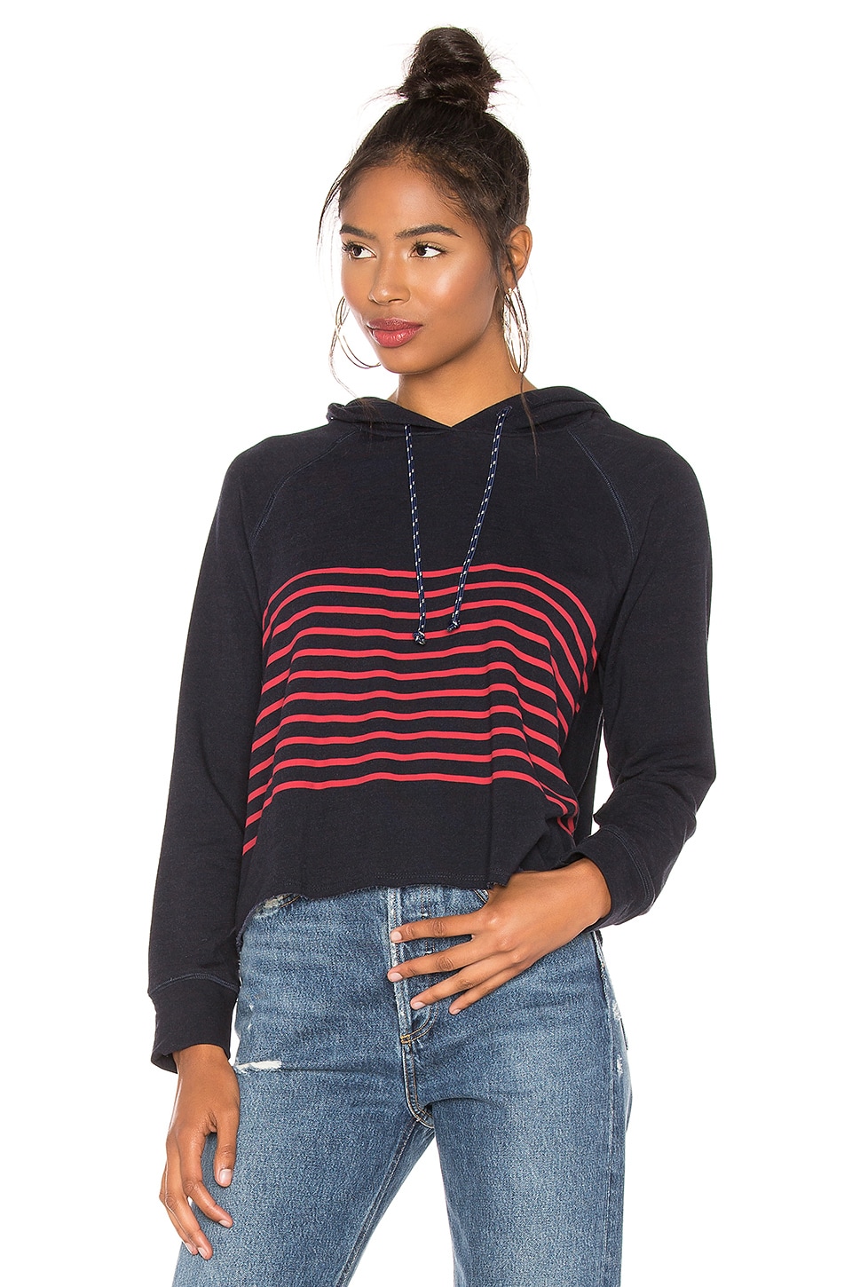 SUNDRY Crop Hoodie in Midnight | REVOLVE