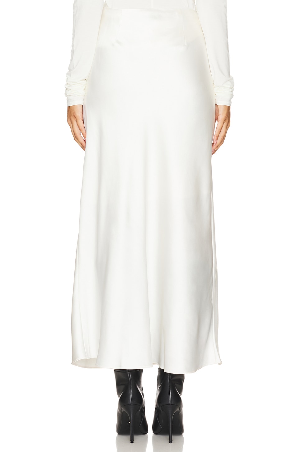 Steve Madden Jeannie Skirt in Whisper White | REVOLVE