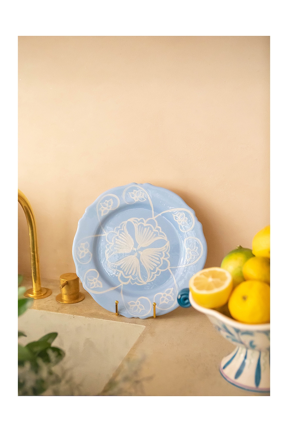Vaisselle Ivy Main Plate in Sky Blue | REVOLVE
