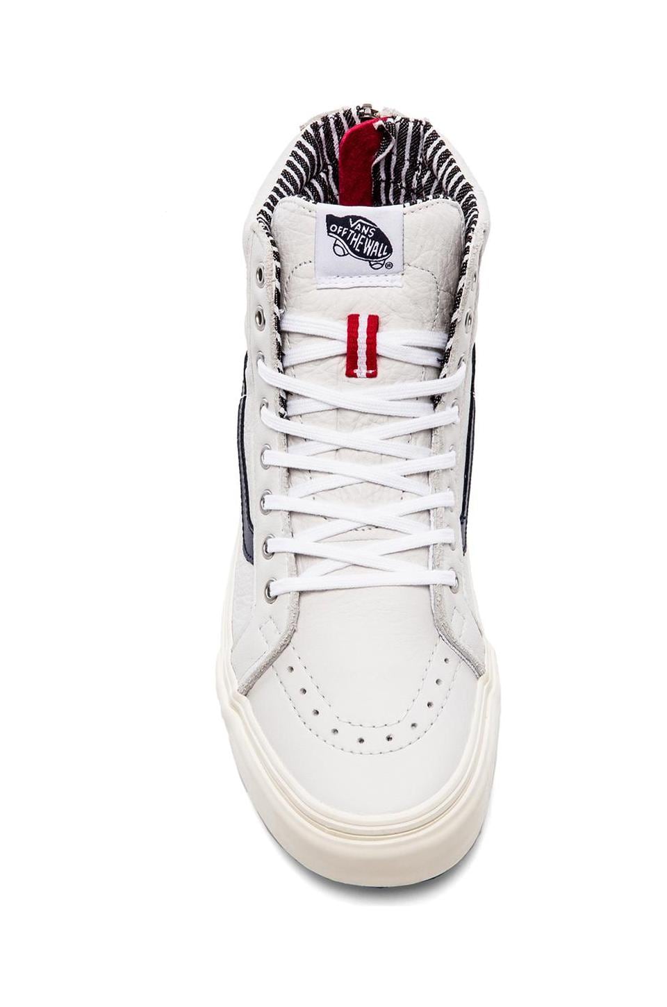 Vans SNEAKERS HAUTES CALIFORNIA SK8-HI CA ZIP en True White | REVOLVE