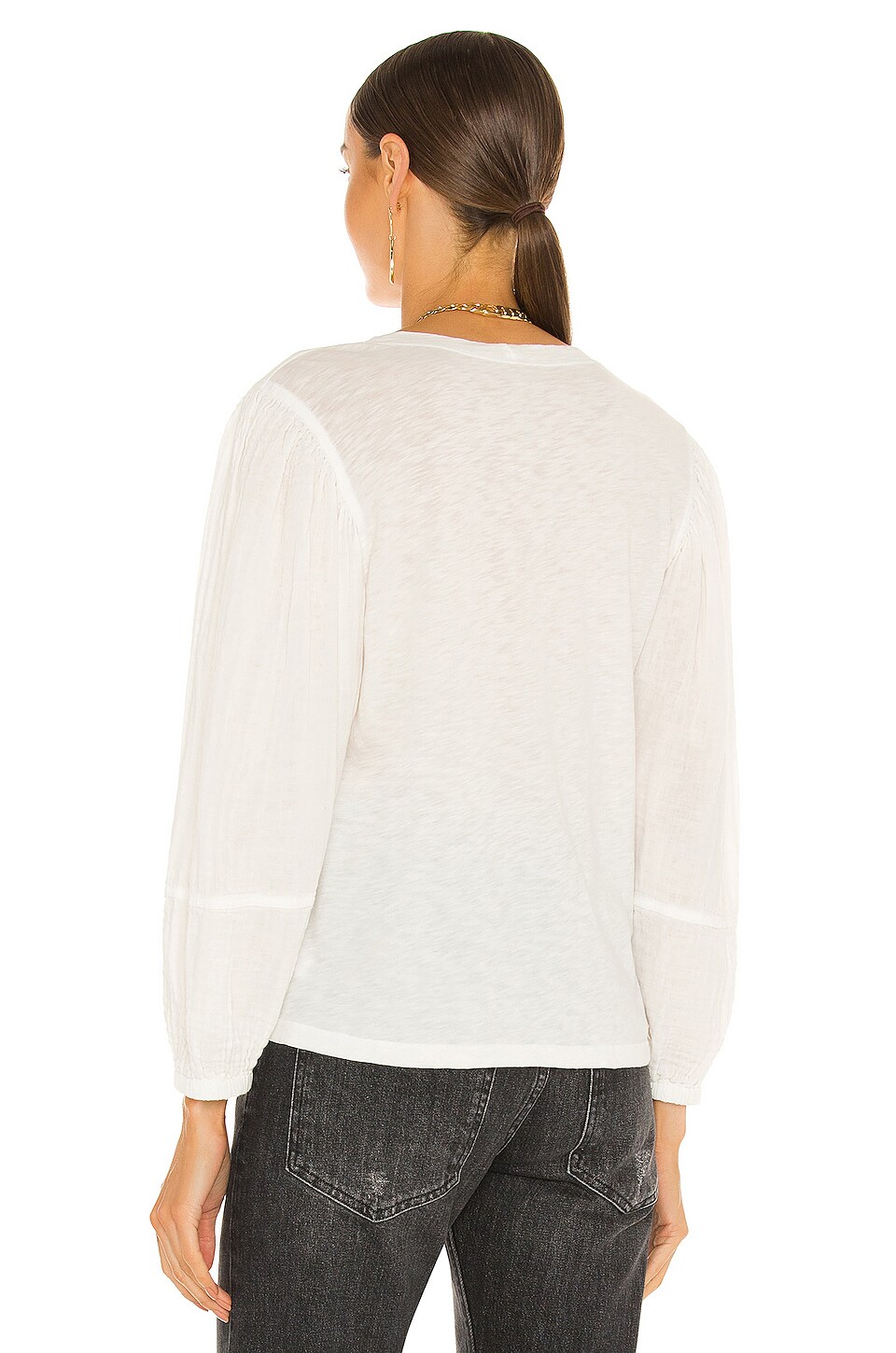 Velvet by Graham & Spencer Jayla Top in Ecru | REVOLVE