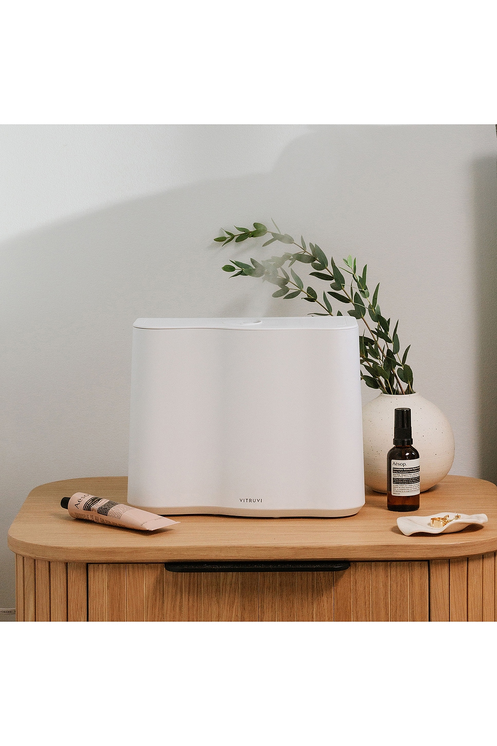 VITRUVI Cloud Humidifier Sleep Bundle in White | REVOLVE
